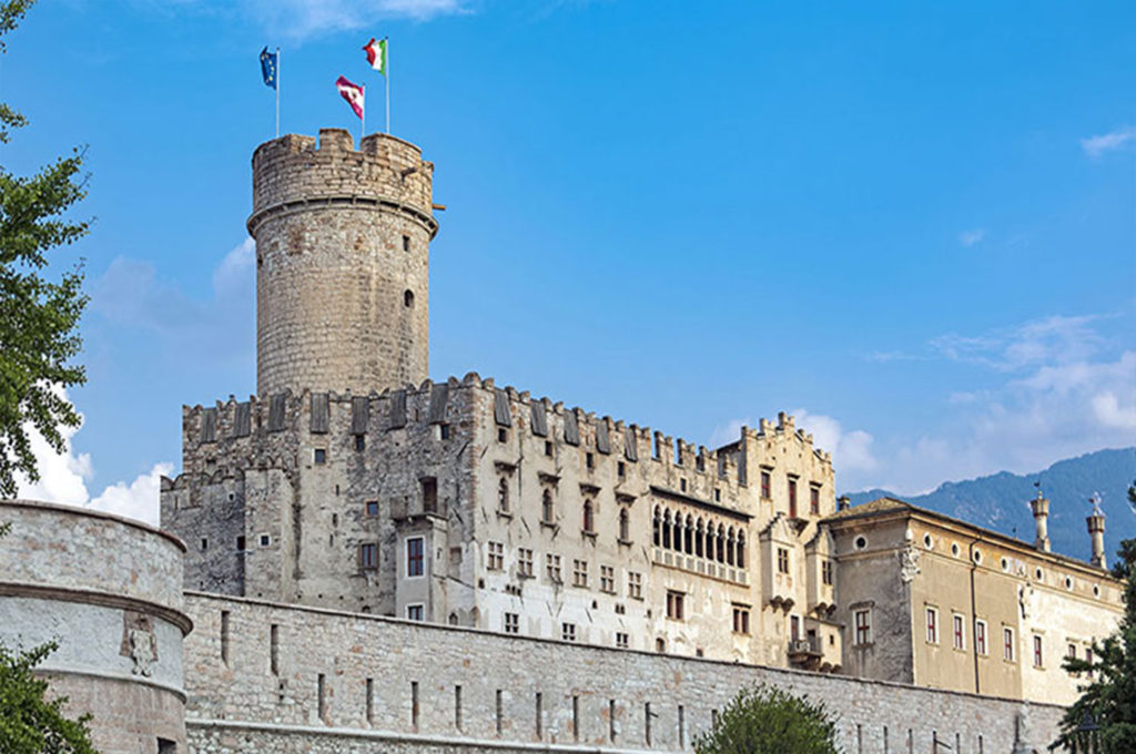 Audio guide Trento: professional city tour guide in 7 languages